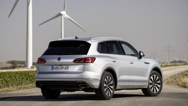 VW Touareg 2021 Fahrbericht So fahren die Plug in Hybride firmenauto